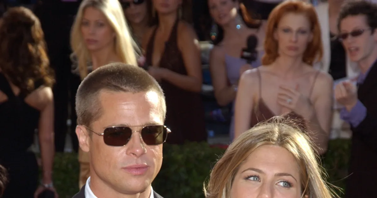 14 Most Shocking Celebrity Splits - Fame10