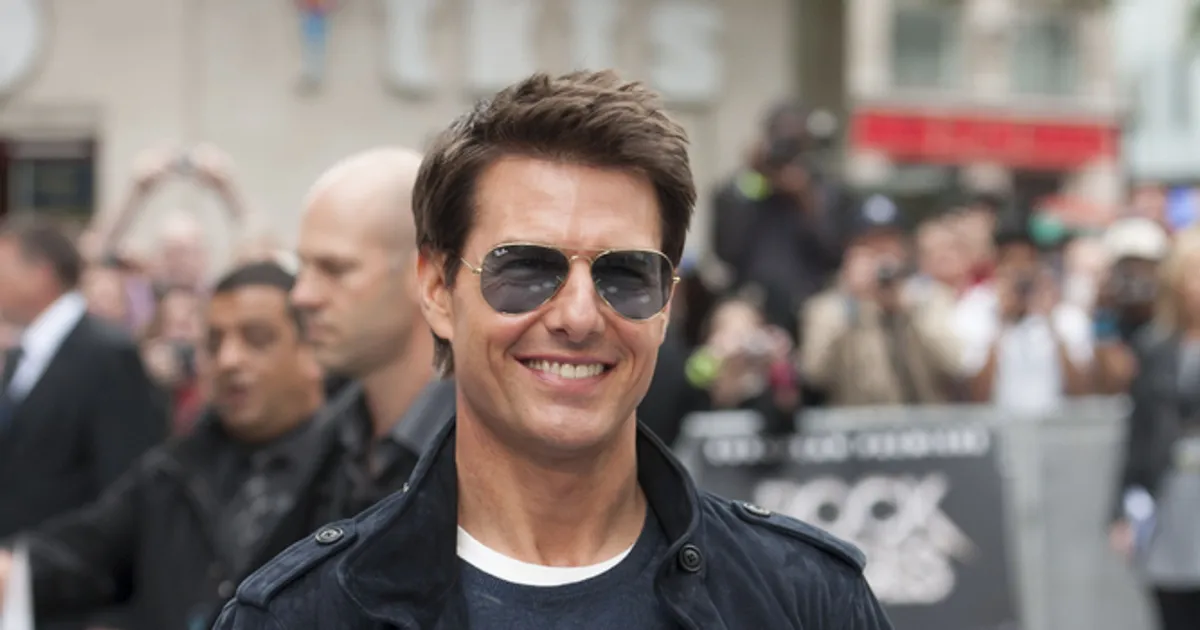 10 Celebrities Who Have Fallen From Grace! - Fame10