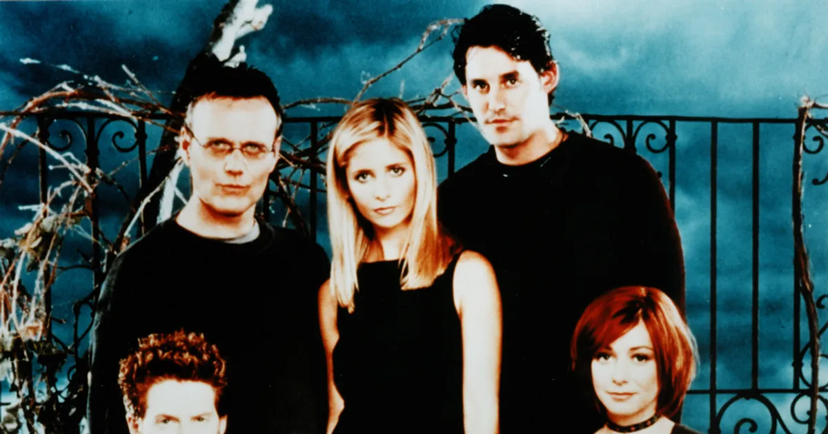 8 Shows From The Early 2000s That Are Still Worth Watching - Fame10