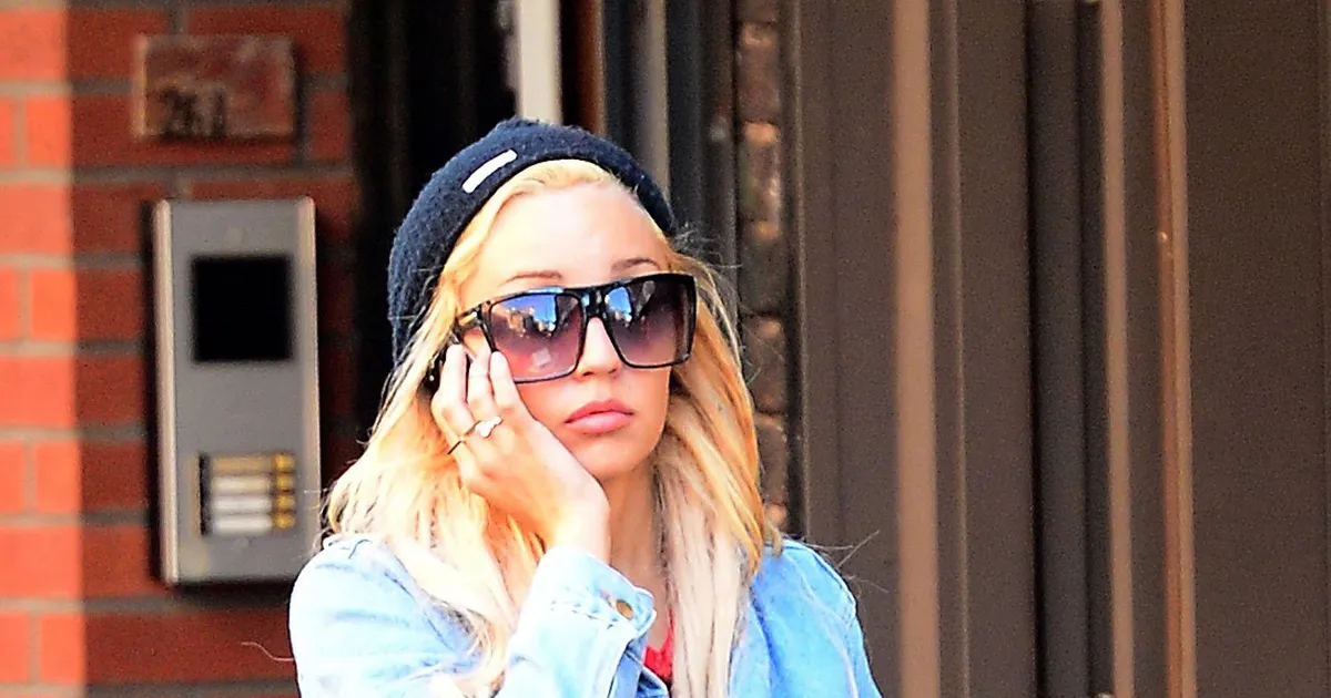 Amanda Bynes DUI Charges Dropped, Could Face Probation Violation - Fame10