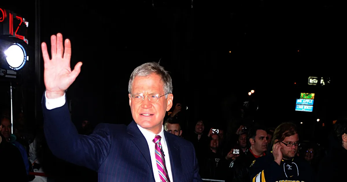 David Letterman Confirms Last "Late Show" Date - Fame10