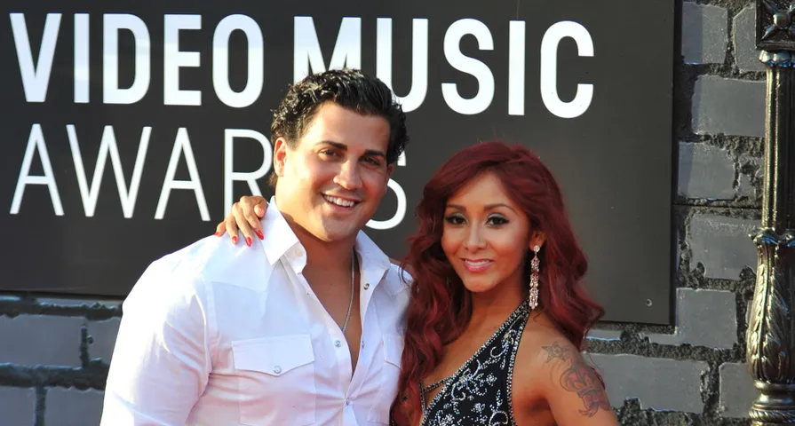 Snooki Is Married - See The First Kiss And All The Pics - Fame10