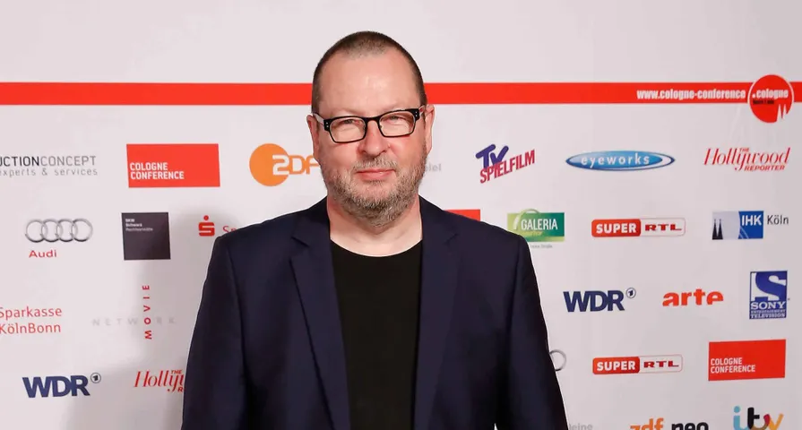 10 Worst Directors To Work With - Fame10