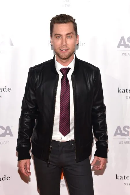 NSYNC: How Much Are They Worth Now? - Fame10