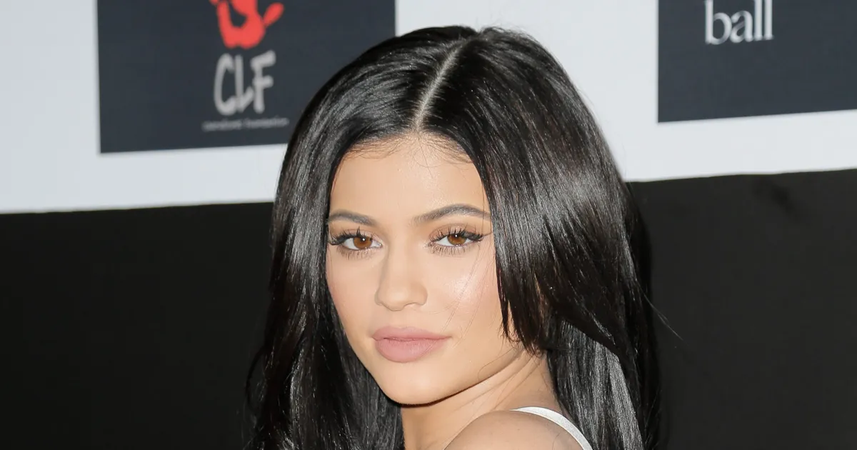 Quiz: How Well Do You Actually Know Kylie Jenner? - Fame10