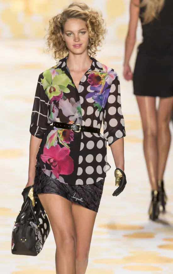 10 Insanely Rich Models: How Much Are They Worth? - Fame10