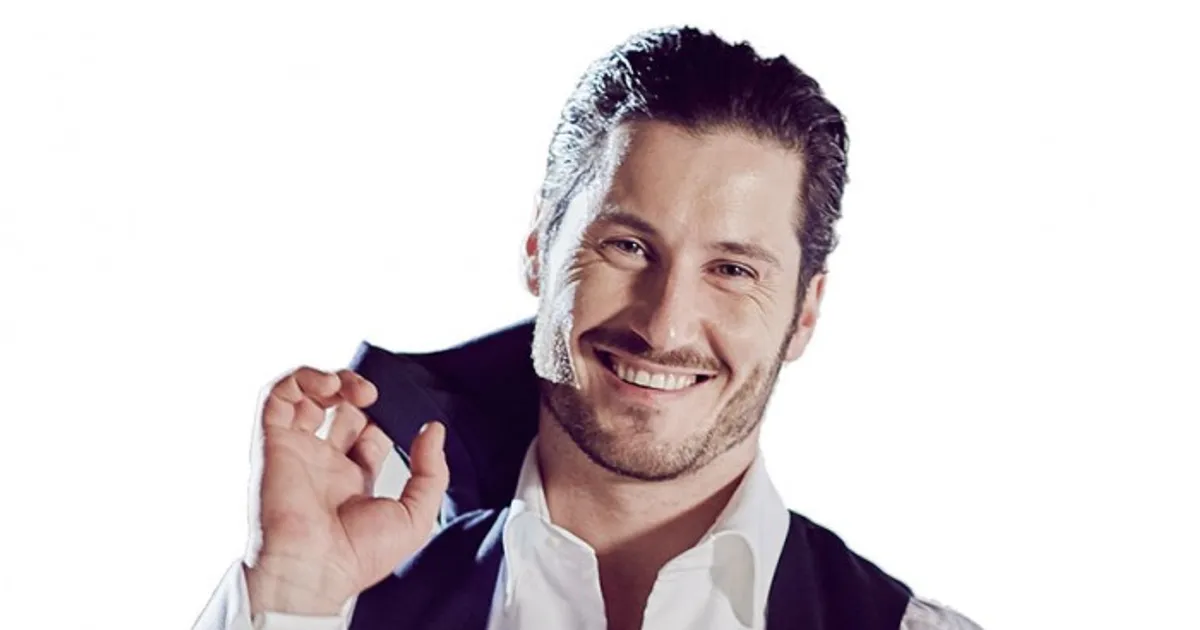 10 Things You Didn't Know About DWTS Pro Valentin Chmerkovskiy - Page 3 ...