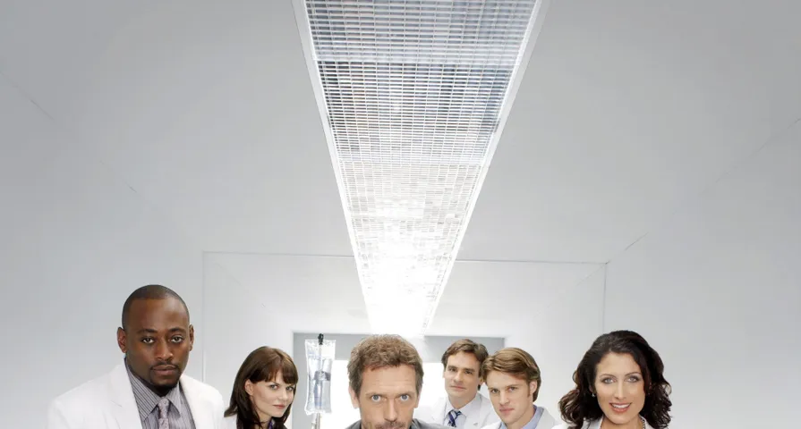 Cast Of House: How Much Are They Worth Now? - Fame10
