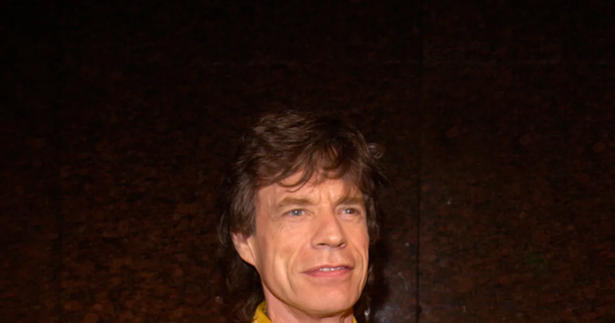 16 Oldest Celebrity Dads - Page 2 of 16 - Fame10