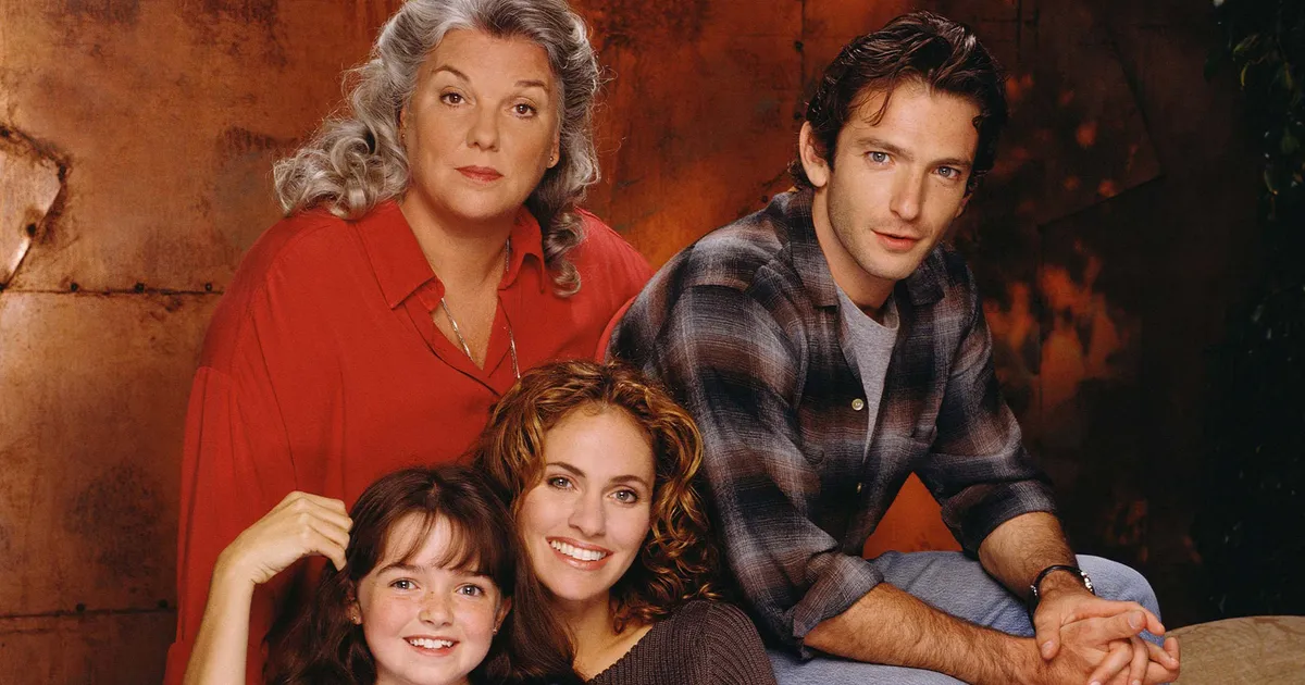Cast Of Judging Amy: How Much Are They Worth Now? - Fame10