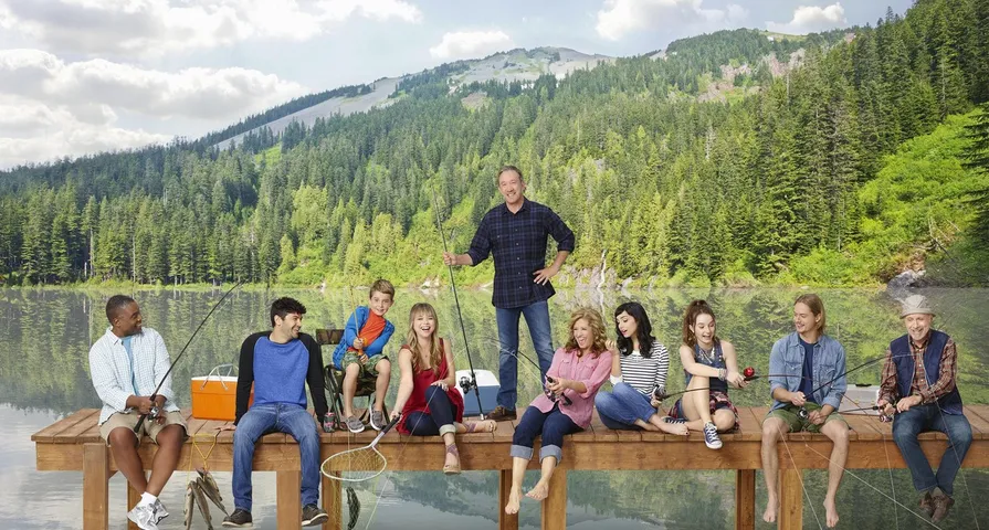 Cast Of Last Man Standing: How Much Are They Worth? - Fame10