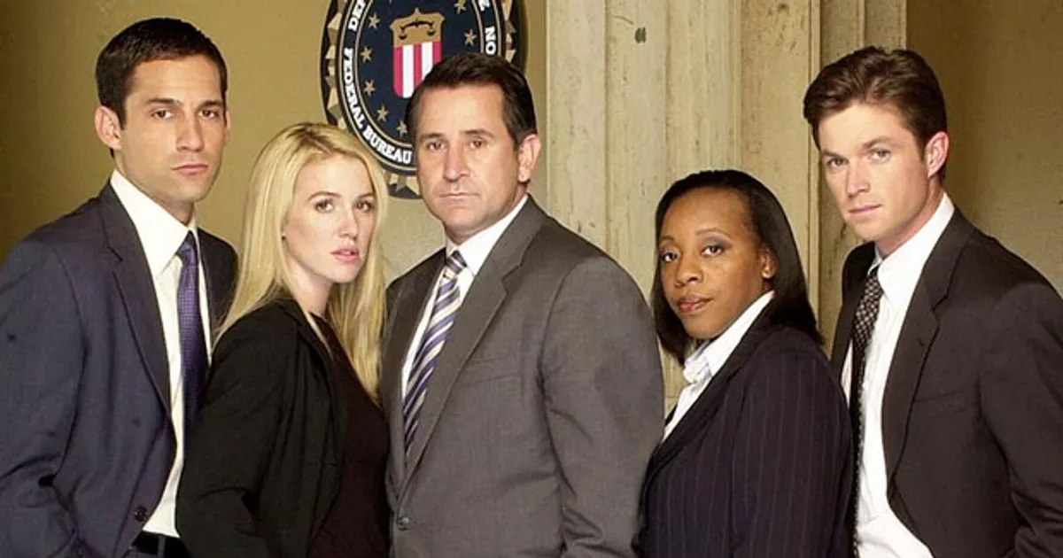 Cast Of Without A Trace: How Much Are They Worth Now? - Fame10
