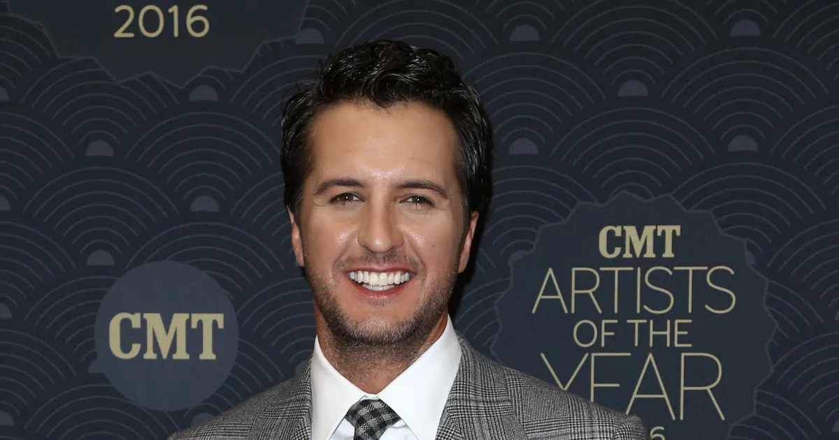 Luke Bryan Releases Statement After Hitting Heckler At Charity Concert ...