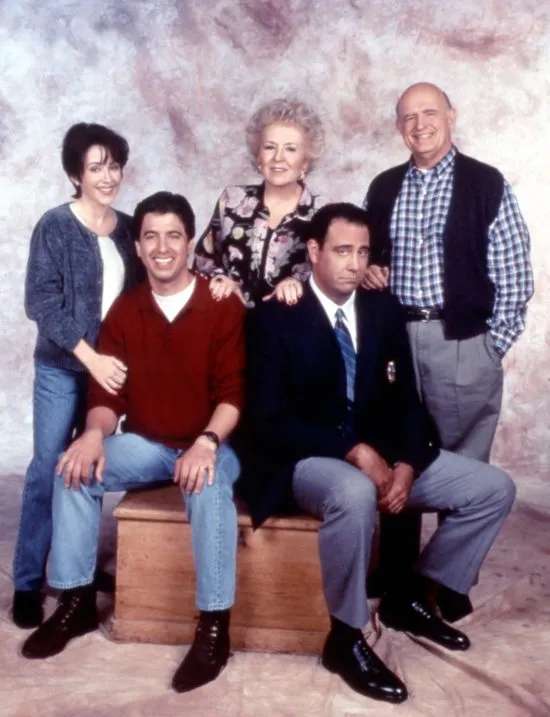 Things You Might Not Know About 'Everybody Loves Raymond' - Fame10