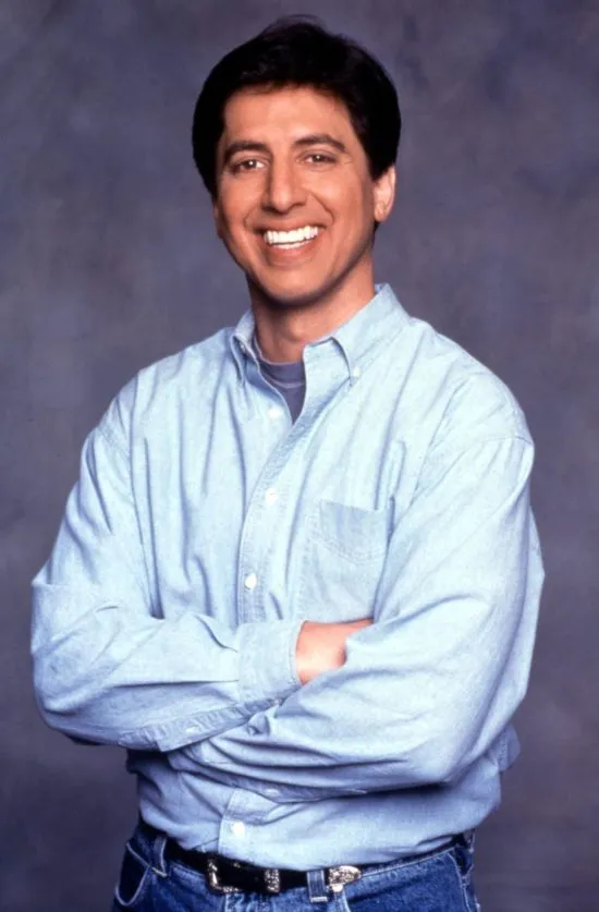 Things You Might Not Know About 'Everybody Loves Raymond' - Fame10