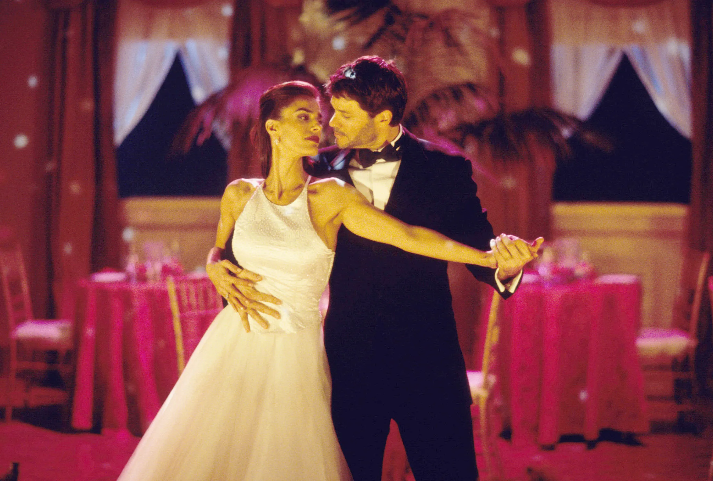 Iconic Soap Opera Weddings - Fame10