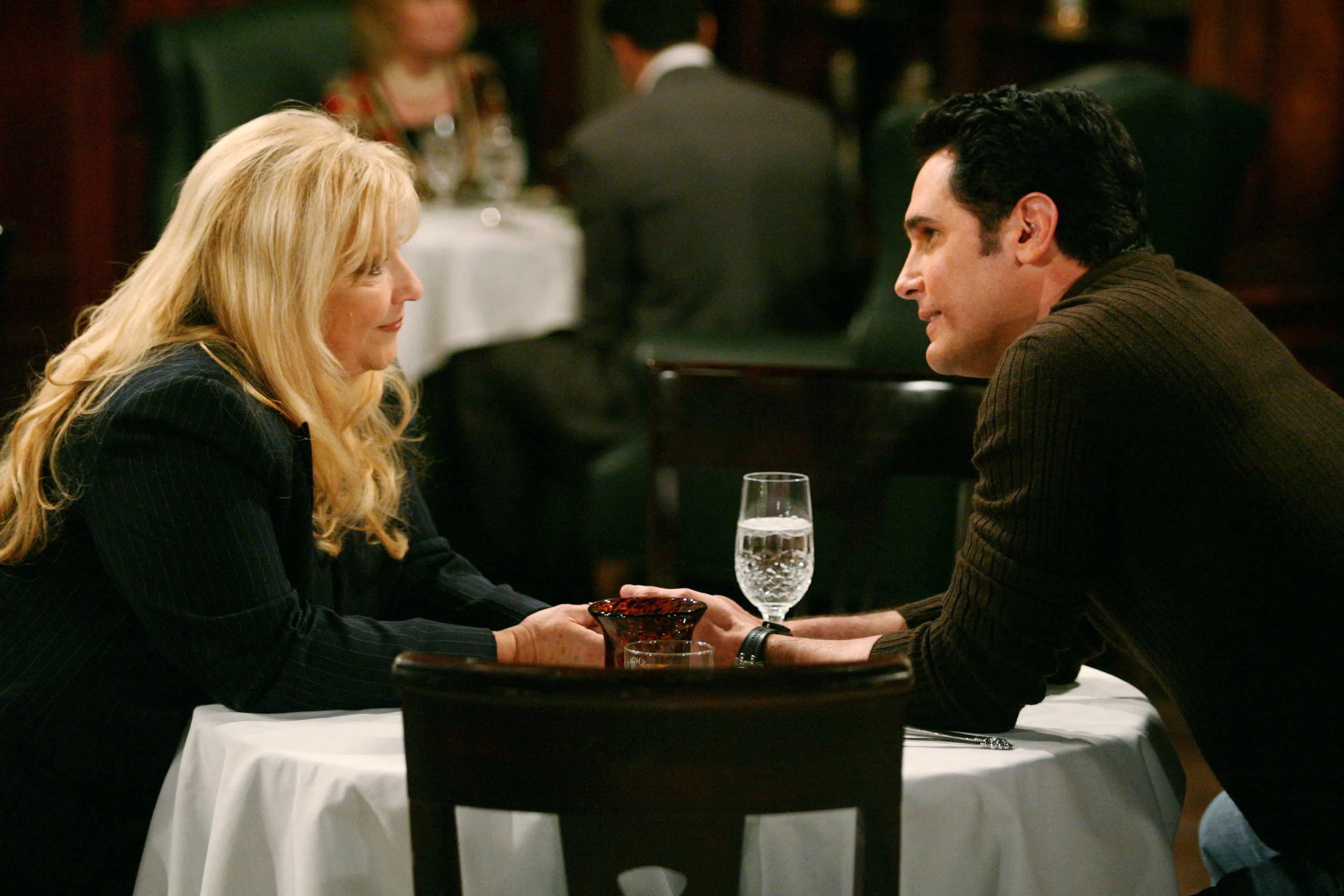 Greatest Soap Opera Love Triangles - Fame10