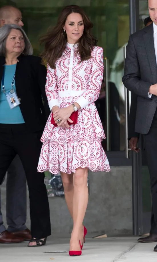 Iconic Royal Outfits Of The Past Decade Ranked (2010-2019) - Fame10