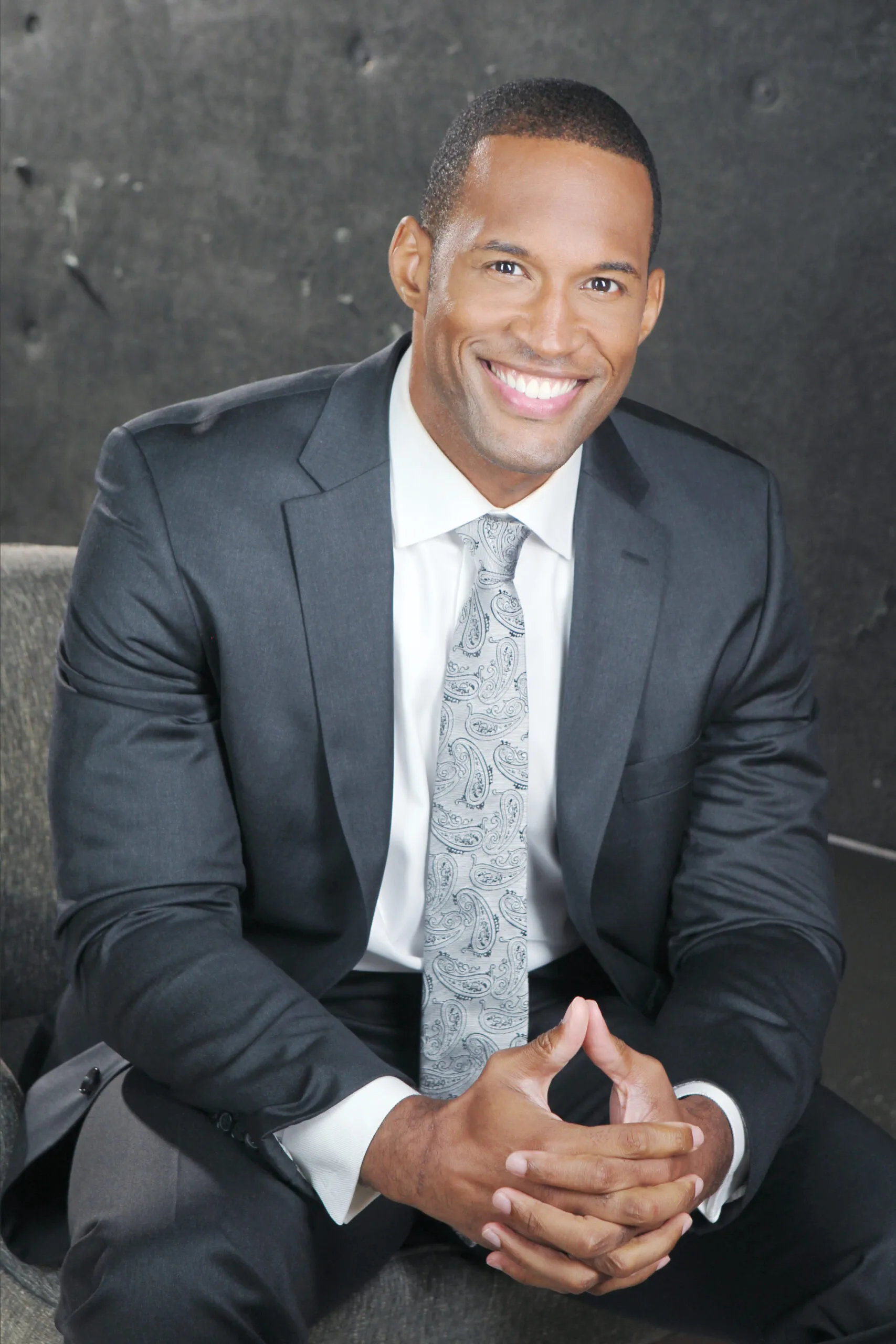 Absolutely Iconic Bold And The Beautiful Actors - Fame10