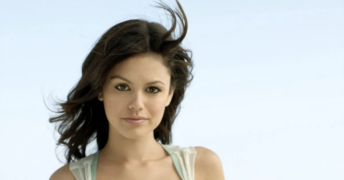 The O.C. Quiz: How Well Do You Remember Summer Roberts? - Fame10