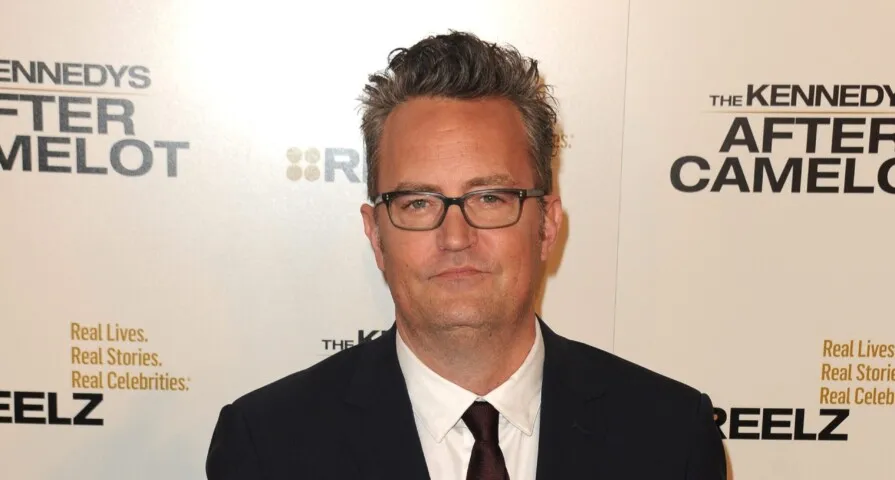 Matthew Perry Reveals Cover And Title for His Upcoming Autobiography ...