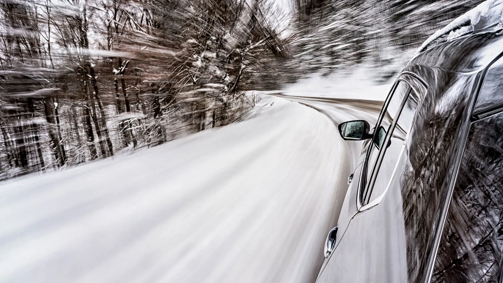 6 Common Mistakes You Should Avoid While Driving in the Snow | RoadWarrior